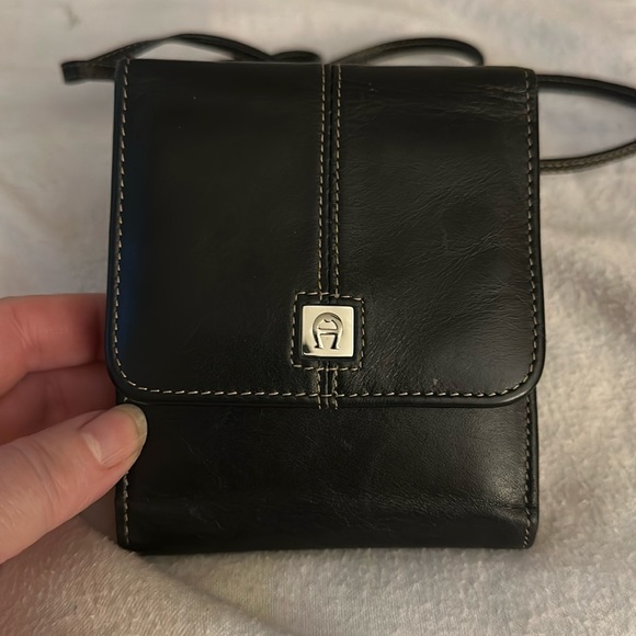 Etienne Aigner | Bags | Etienne Aigner Black Leather Trifold Cross Body ...
